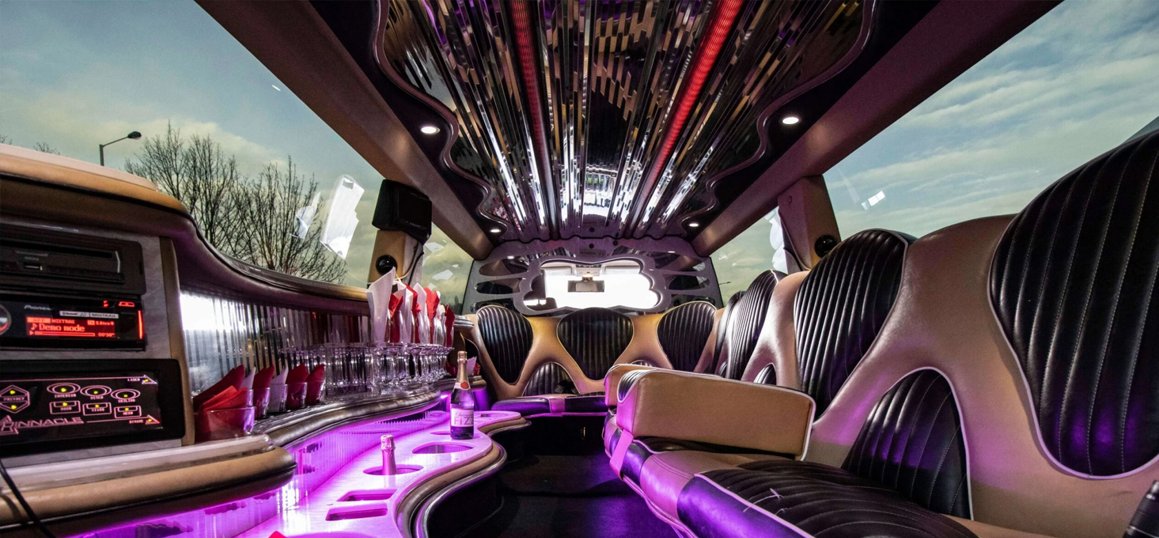 Limo Hire Batley | Limousines Hire Batley | Oasis Limousines